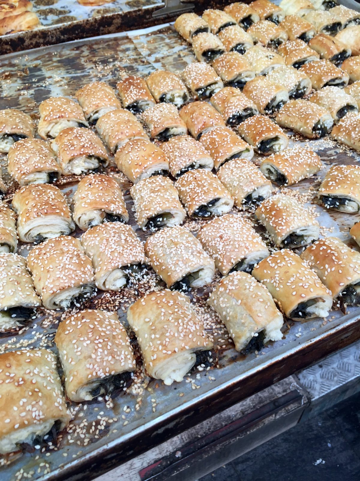 Holla for Challah: Photos from a Friday Afternoon at Mahane Yehuda ...